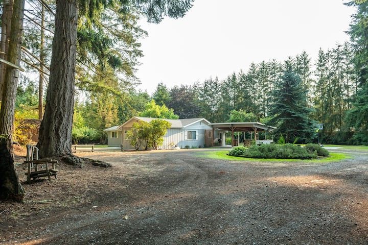 Sleepy Sasquatch Acres - Sequim, WA