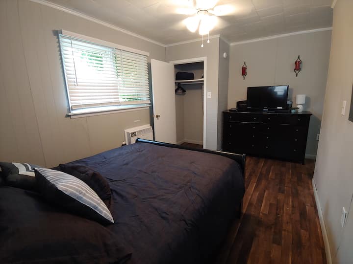 The Heritage Apt 15 (Studio One Bath) - West Virginia