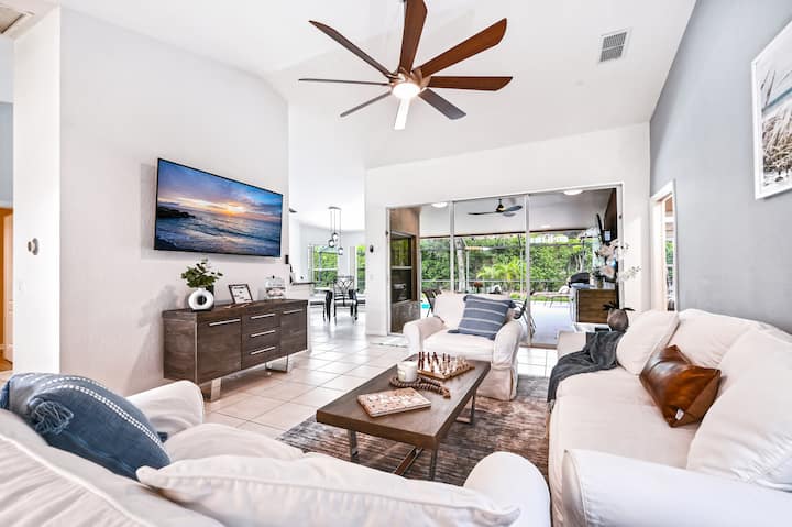 Luxury Villa Azul Naples-
Private Heated Pool - Naples, FL