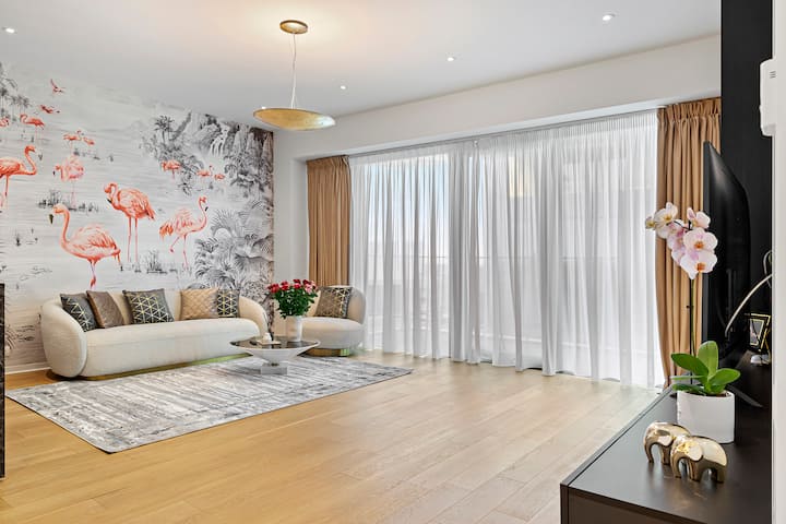One Luxury Apartment - Bucharest