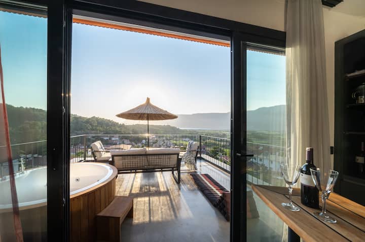 Luxury & Amazing Seaviews: Korongo Suite - Akyaka