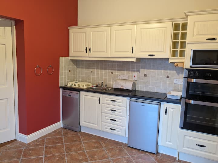 Ensuite Double Room With Kitchen - Portarlington