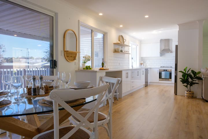 Carnegie On The Coast - Port Elliot