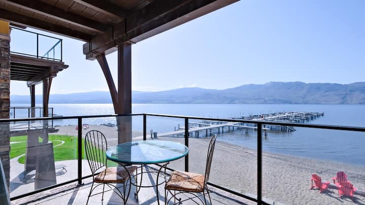 Lakefront Condo - West Kelowna