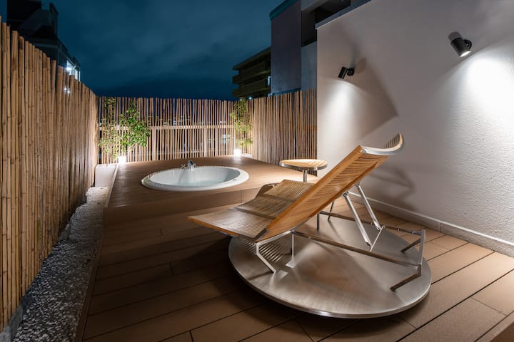 Luxury 12 Bedroom~bathroom Hotel Near Nijo Castle - Kyoto