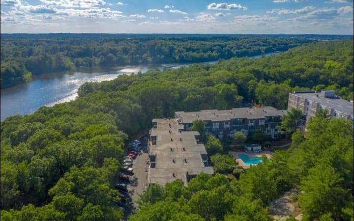 Luxury Penthouse Great Location! - Lynn, MA