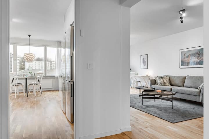 Modern And Central Apartment - Gothenburg
