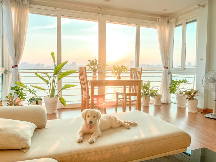 Lakeview Apartment | Workspace & Sunsets | 2 Rooms - 河內