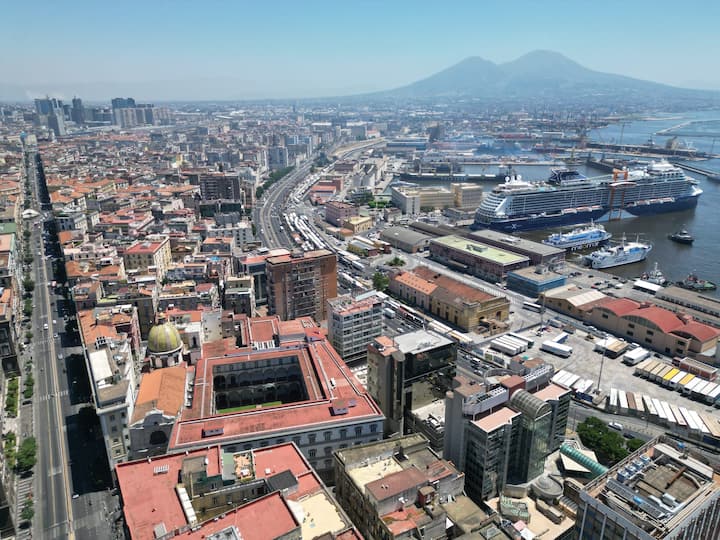 Central House - Naples