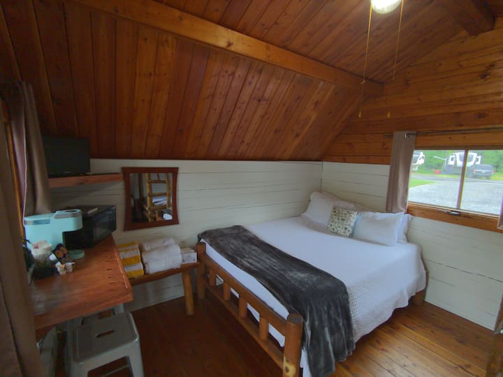 Rustic Dry Cabin #1 Near Nashville Tn-no Bathroom - Nashville, TN