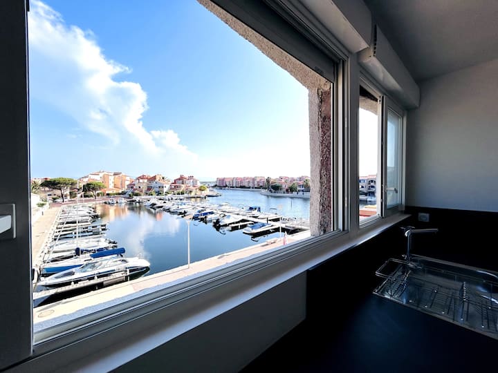Superbe Et Grand T3 , Piscine, Clim, Wifi - Le Barcarès