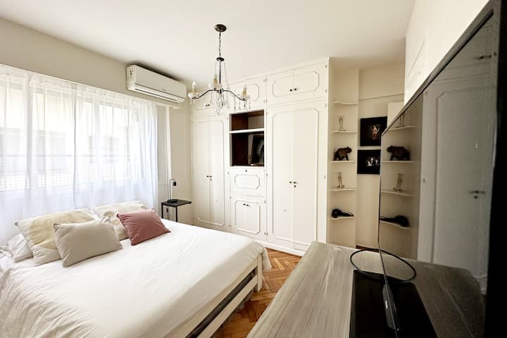 En Recoleta, Elegante Y Cómodo - Recoleta