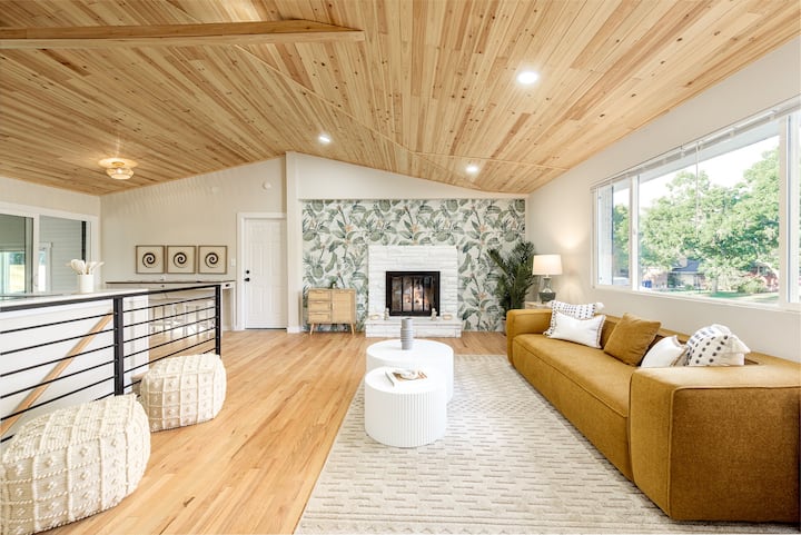 Luxury Jungle Oasis 15 Min To Dt Denver 6 Bedroom - Golden, CO