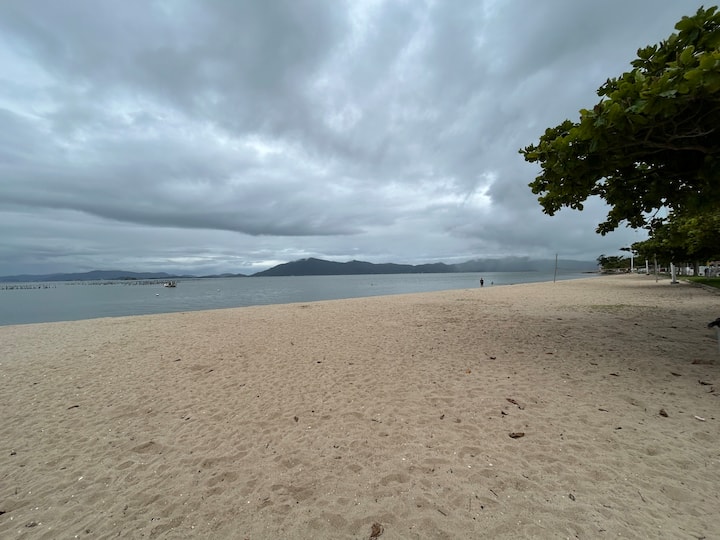 2 Qrtos Andar Alto C/vista Mar - Na Praia De Fora - Palhoça