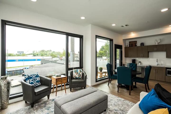 Modern Apartment | Walk To Gulch - 내슈빌