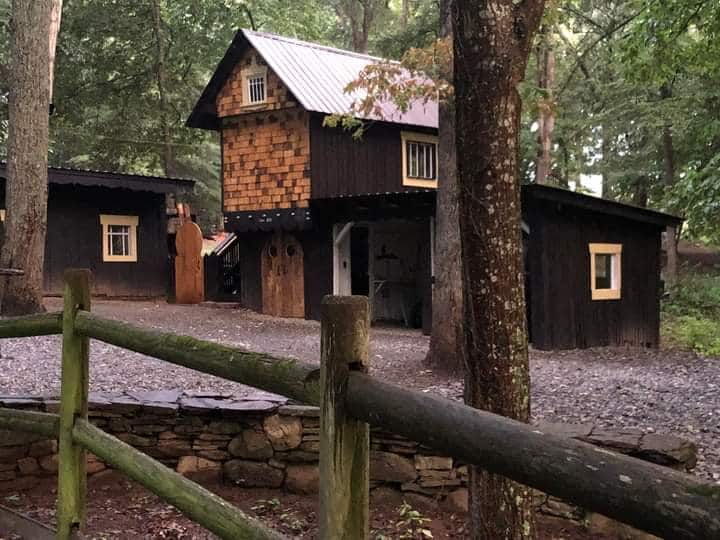 Spring Lake Farm Guides Quarters - Smith Mountain Lake, VA