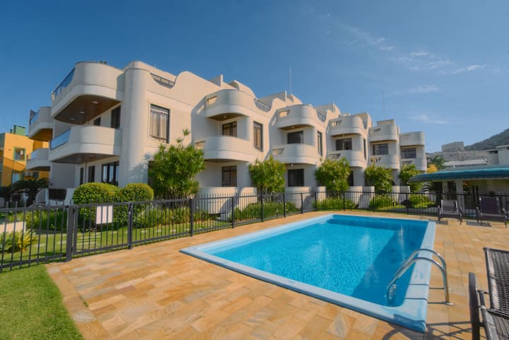 Triplex - Beira Mar Com Piscina - Bombinhas