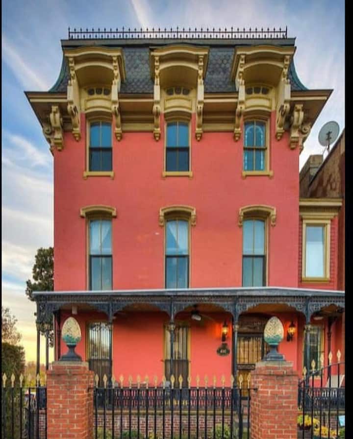 Dc Convention Center 4-bed Condo - Washington, DC