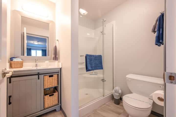 Studio King Suite With Kitchenette - Penticton