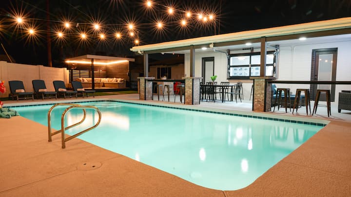 Sundown@oldtown~pool~cabana~bar - Scottsdale