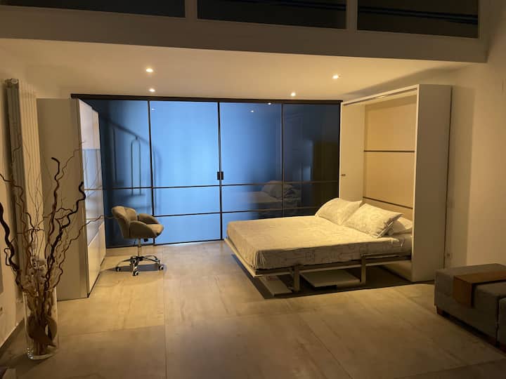 Moderno Open Space In Centro - Catania