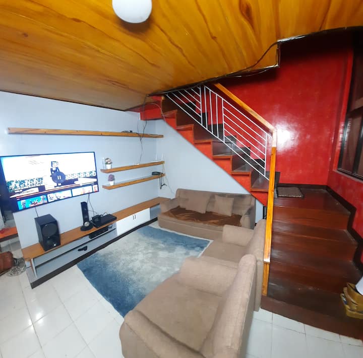 Coner Woody And Enthusiastic - Opol