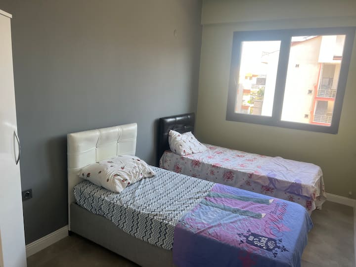 Große Wohnung In Zentrum - Didim