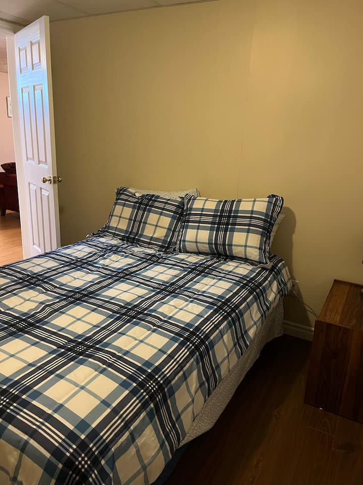 Come Stay With The Stones! (Room #1) - Labrador City
