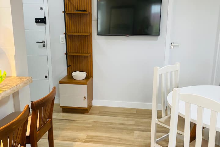 Apartamento Amplo, Próximo Praia - Itapoá