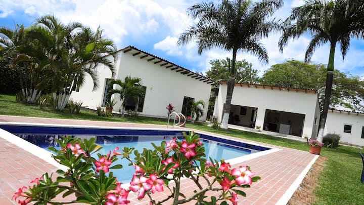 Casa Campestre Muy Tranquila. - Palmira