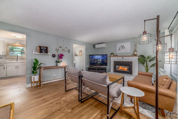 Hazel's House 3bd 1bth. Walkable To Autzen Stadium - Eugene, OR