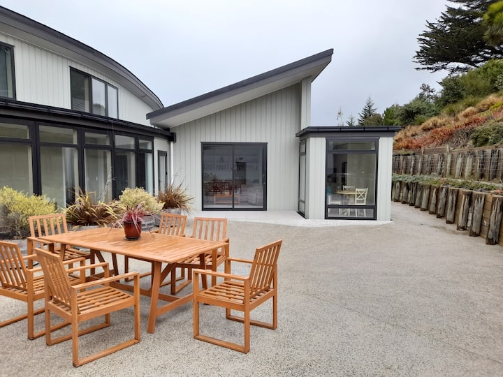 Ultima Thule Accommodation And Gardens - Dunedin