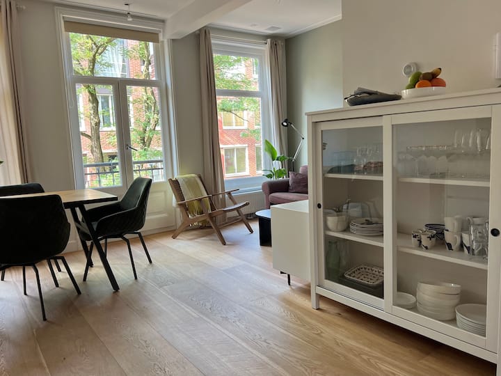 Bright Apartment Near Lovely Pijp Neighbourhood - Amsterdam