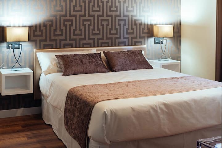 Alquiler íNtegro Casa 7 Habitac. - Abejar