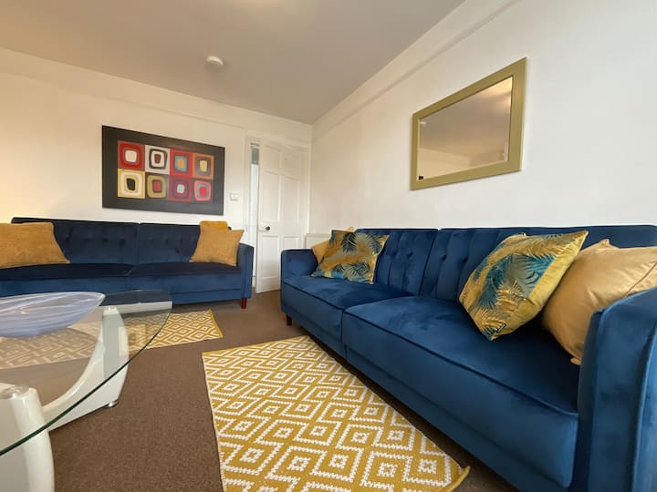 Plymouth Central Apartments No. 5 By Homeinspire - Plymouth