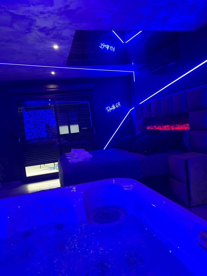 Chambre Romantique Avec Jacuzzi - Spa B - Roye