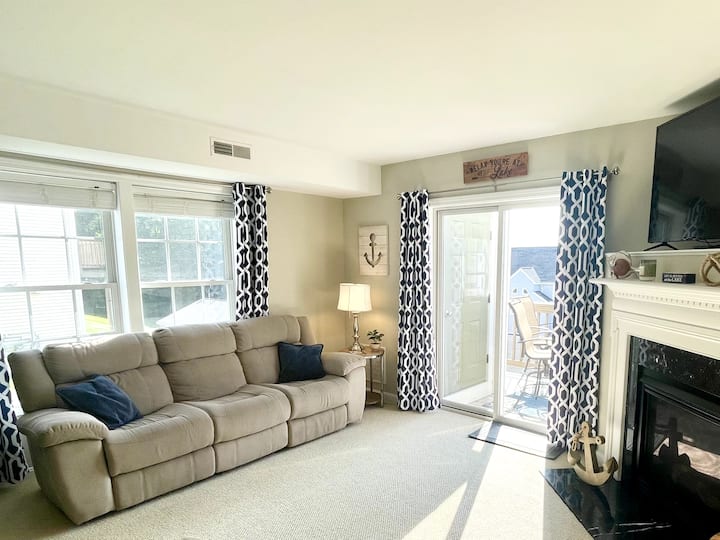 Lakeview Condo In Laconia - Laconia, NH