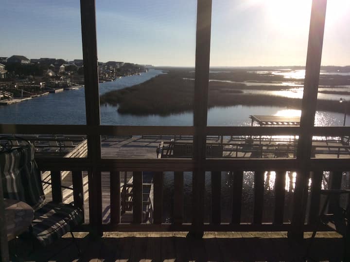 Inlet Views & Short Walk To Beach - Murrells Inlet, SC