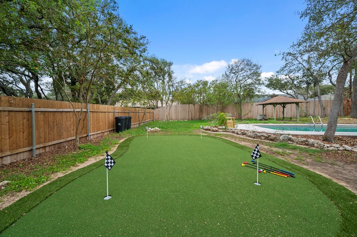Pool + Game Room + Putting Green *No Cleaning Fee* - Round Rock, TX