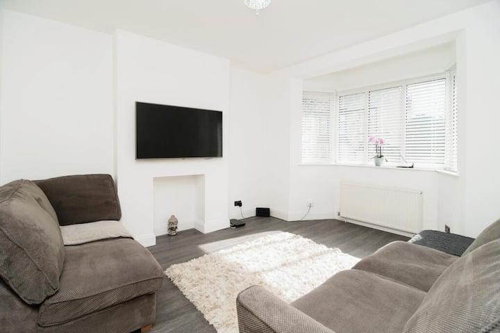 Seaside Getaway - Southend-on-Sea