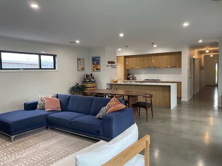 Live Like A Local - Torquay - Torquay