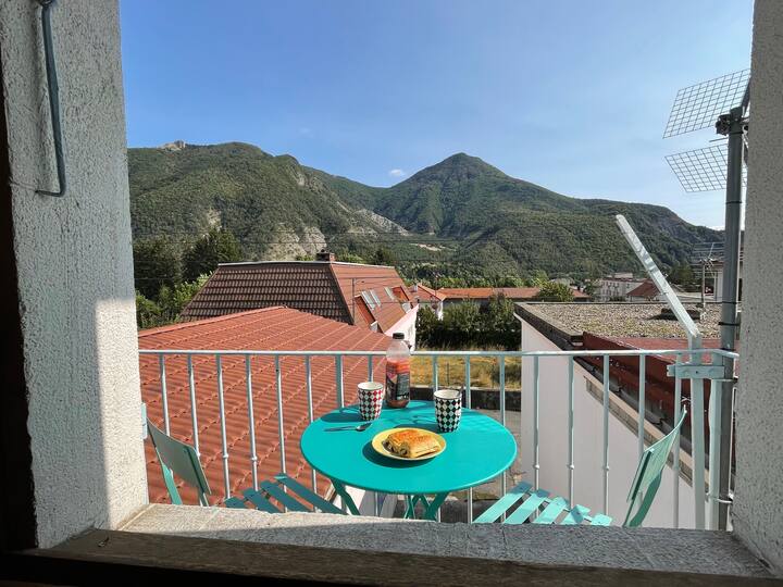 Agréable Appartement Typiquement Haut-alpin - Veynes