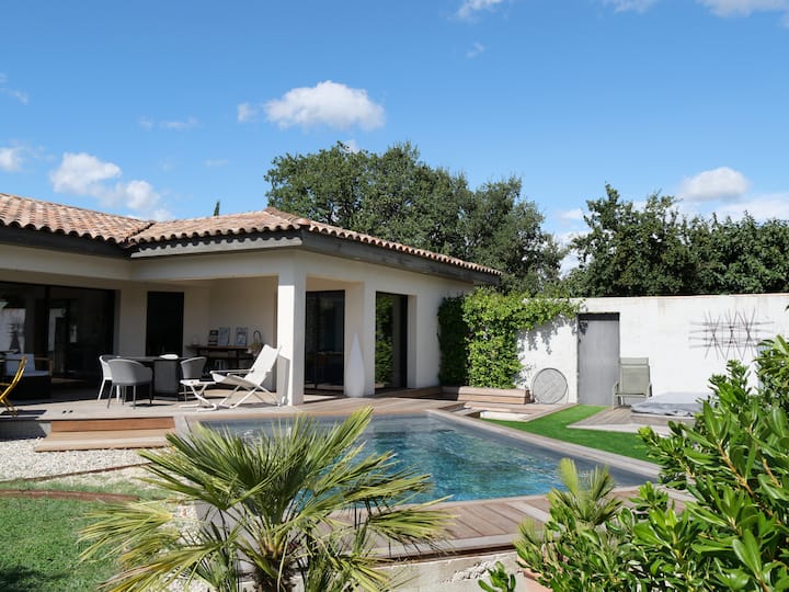 Maison Au Pied Du Luberon - Vaucluse