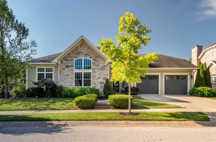 Luxhome, Top Location, Iu Campus Near Lake & Mall - Bloomington, IN