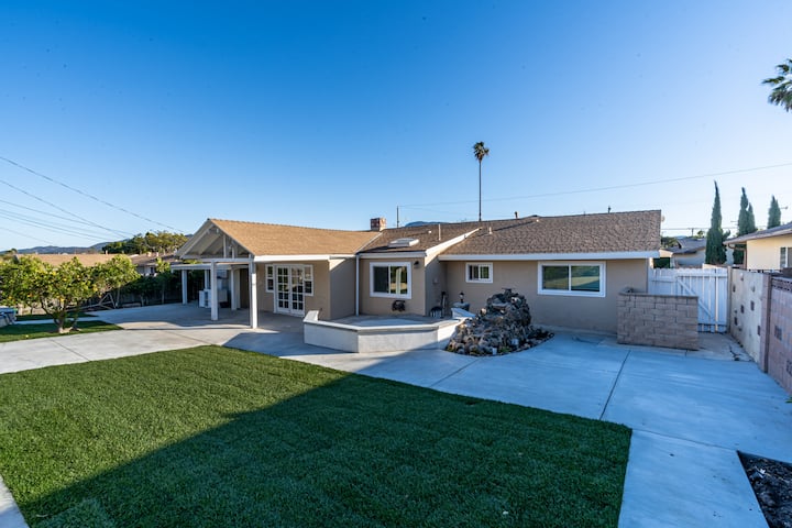 Modern 3 King Beds/nice Yards/long Stay/wi-fi/fwy - Thousand Oaks, CA