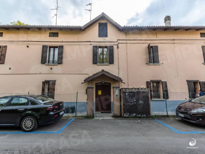 Duplex In Caratteristico Rustico Gattaglio - Reggio Emilia