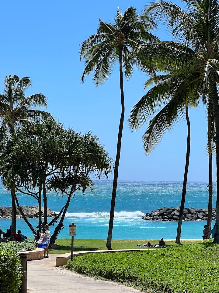 Ko Olina Resort: Holiday Discount Inquire! - Ewa Beach, HI