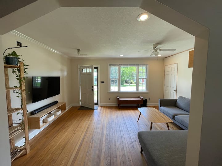 Statesboro Home Away - Statesboro, GA