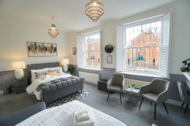 Georgian Guest House Serviced Suite In City Centre - Chester