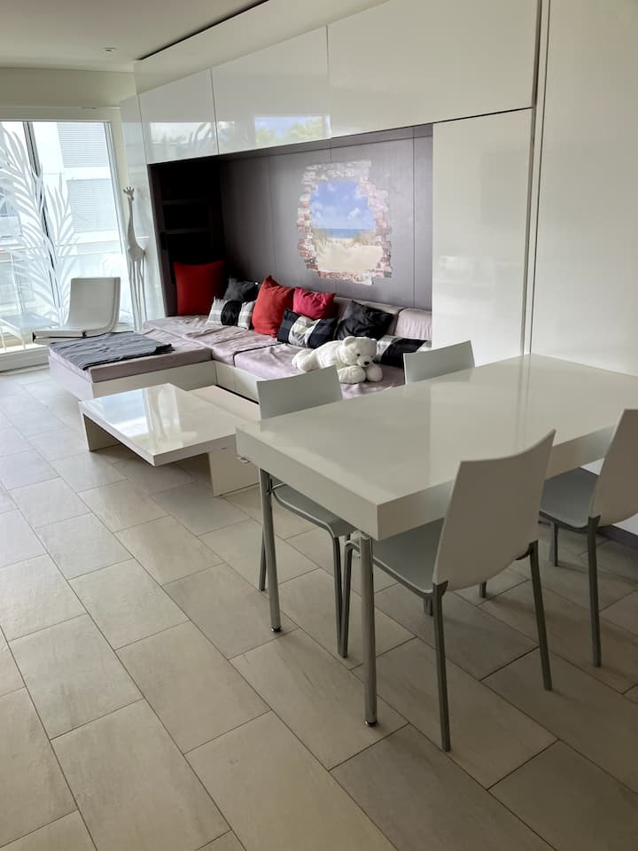 Heaven In Geneva - Saint-Julien-en-Genevois